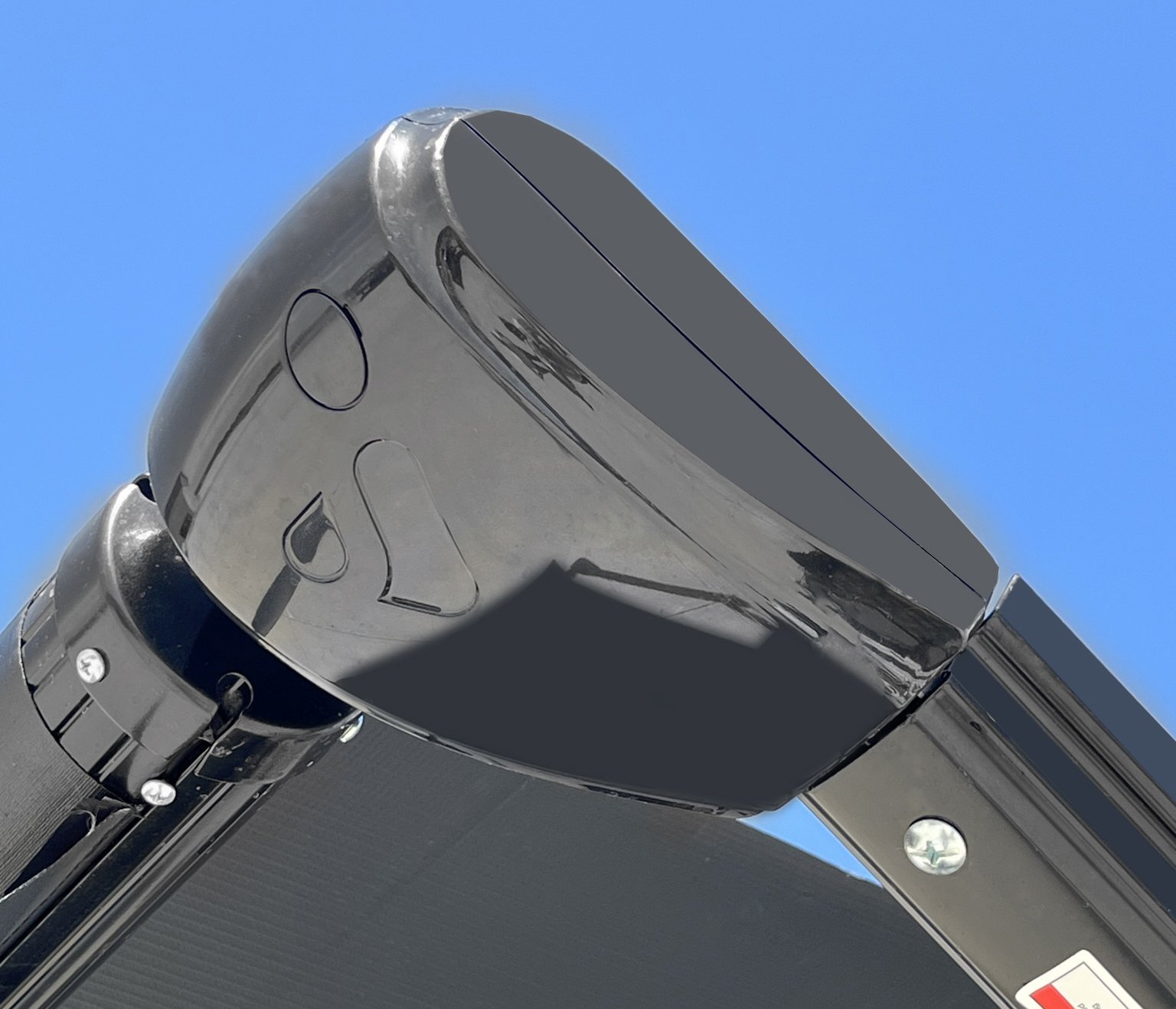 Vertical Arm Awnings – Velarium